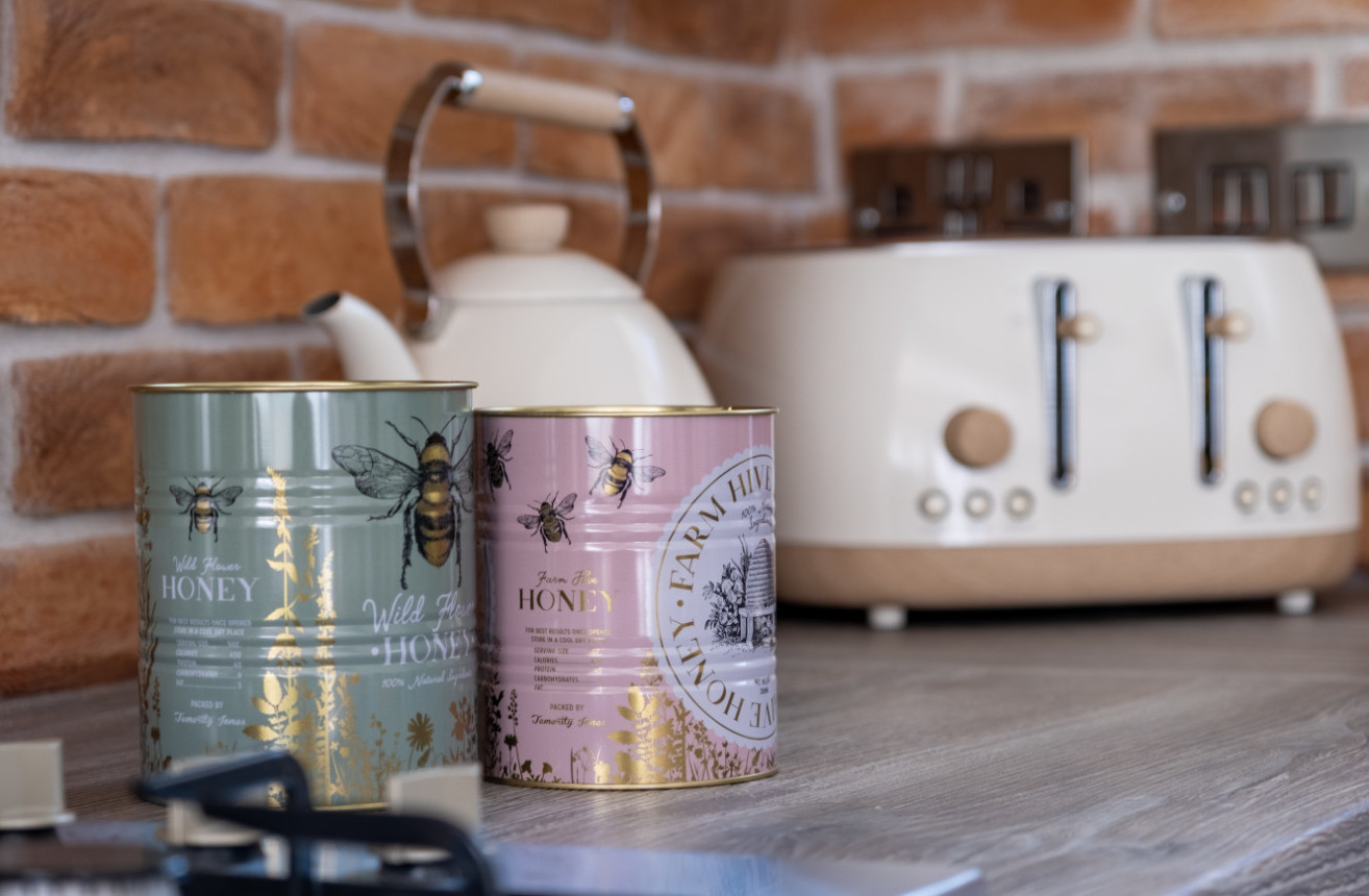 Hot Tub Holidays in Cornwall | Hoburne St Mabyn